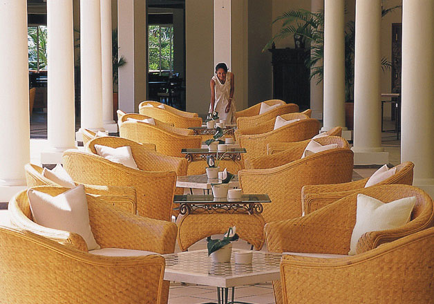 Bars in Mauritius | The Residence Mauritius | The Bar